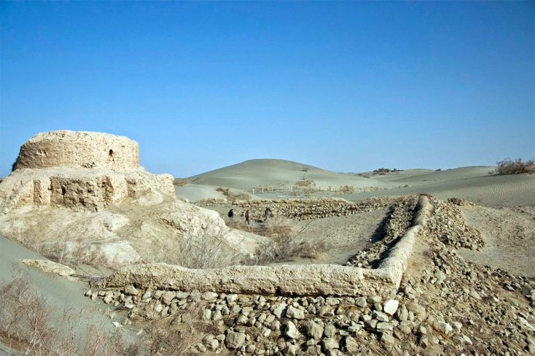 The Vedic People of Bactria