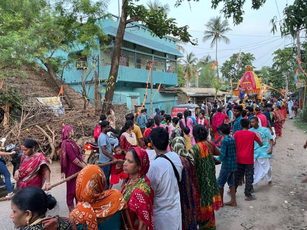 Building a New Temple Chariot for Ratha Yatra at Our Jagannatha Temple